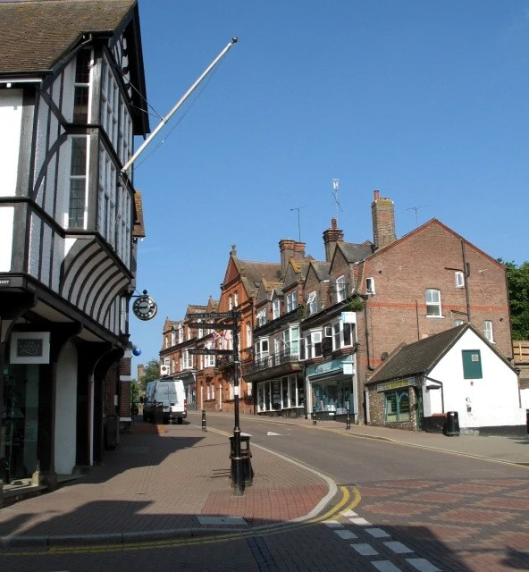 Flooring Tring - Clever Carpets & Flooring Ltd