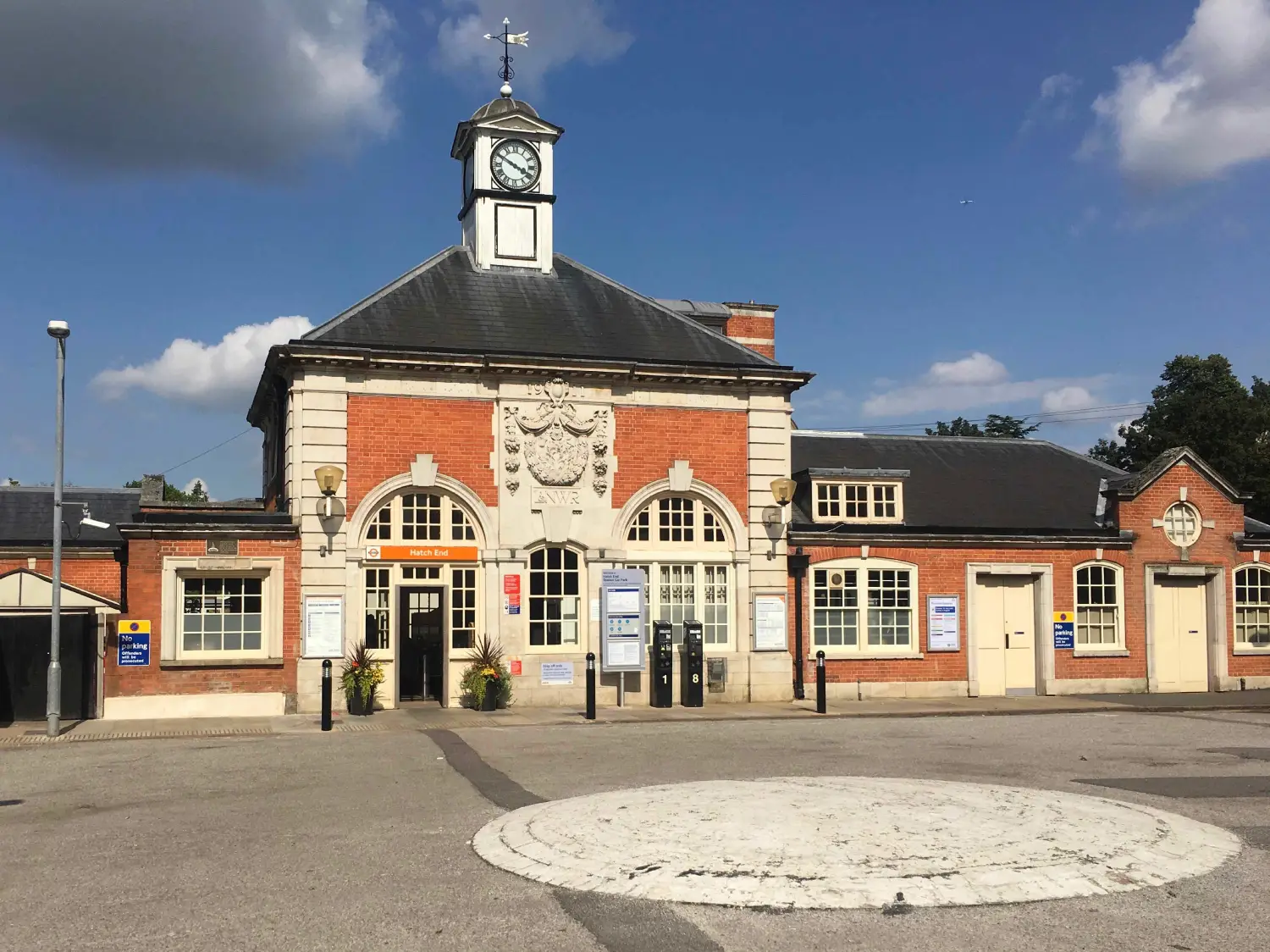 Flooring Hatch End - Clever Carpets & Flooring Ltd